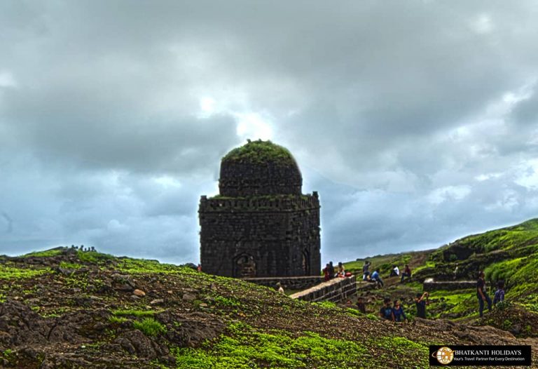 LOHAGAD FORT - Bhatkanti Holidays